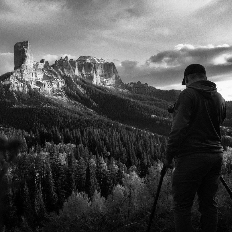 The Artist – Riley Clark Fine Art